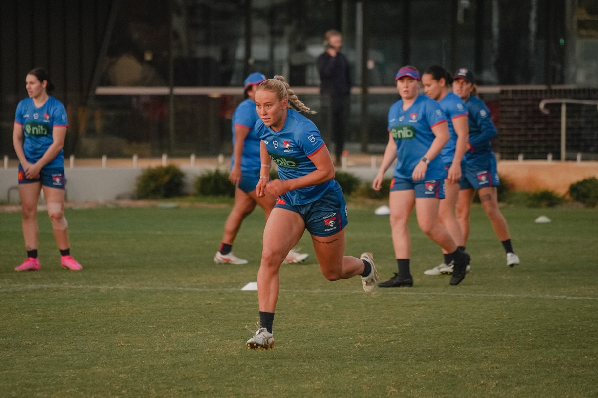 Gallery: NRLW side begins pre-season training | Knights