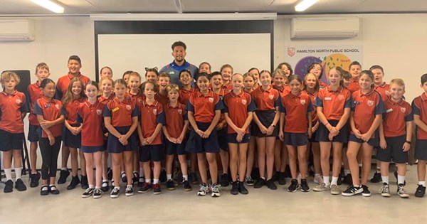 New Knight a hit with 'adopt a school' program | Knights